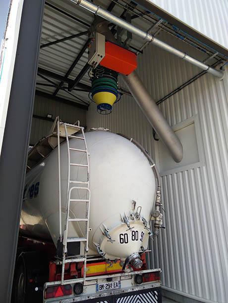 Remplissage camion produit vrac poudres